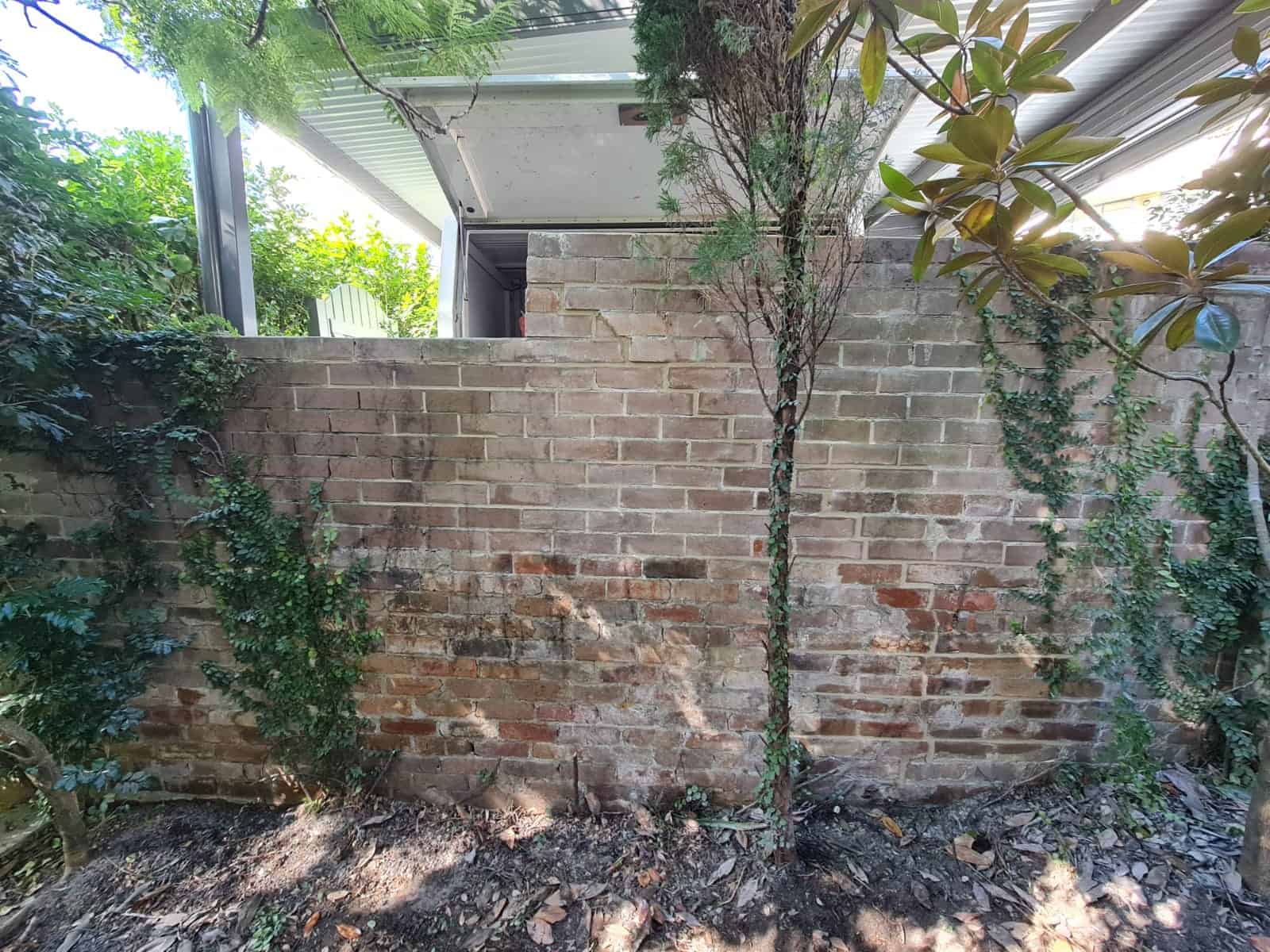 Dividing Brick Wall Repair - Helitec